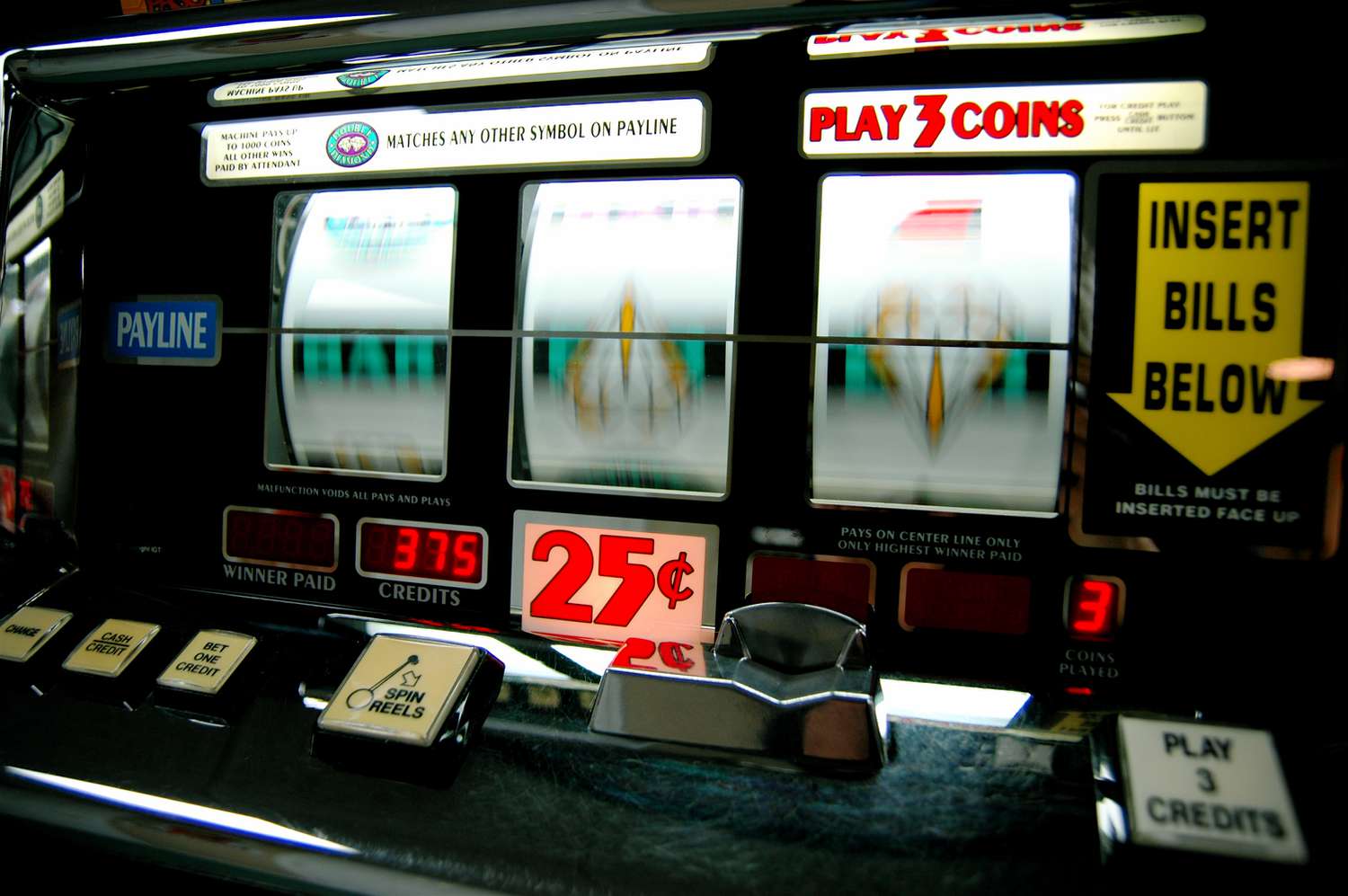 When Was the RNG First Implemented in Slot Machines?